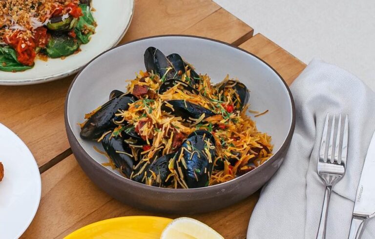 What to Order at Level 6 Rooftop - Top Menu Picks - No3 Social